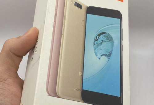 Xiaomi Mi A1 64gb - (Отличный)