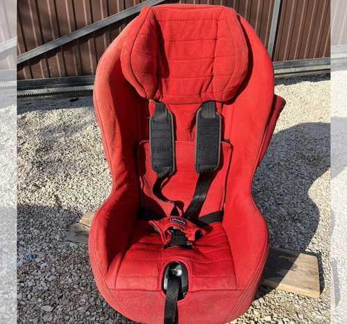 Автомобильное кресло Chicco (isofix)