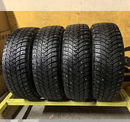 Michelin X-Ice North 3 185/65 R15