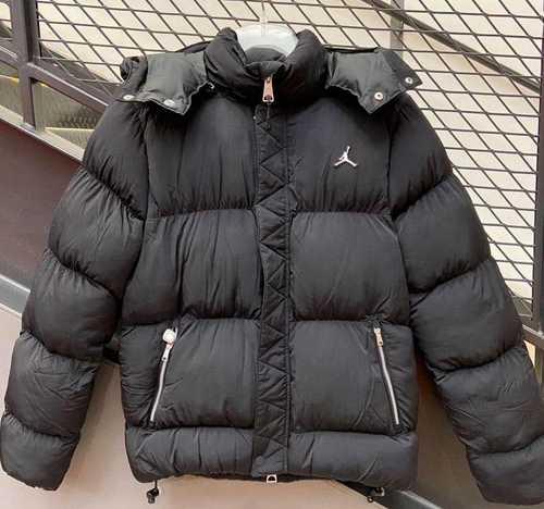 Пуховик Jordan essentials оригинал