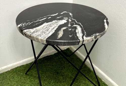 Консольный столик в прихожую из натурального камня