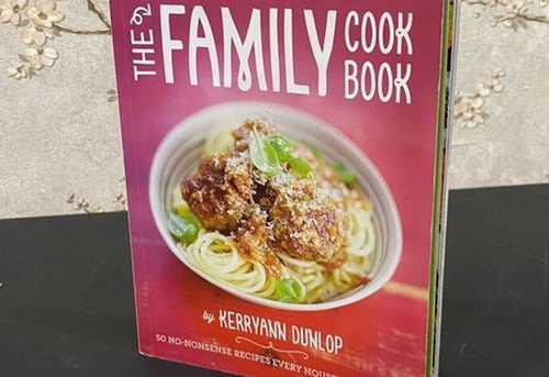 The Jamie's Food Tube the Family Cookbook книга