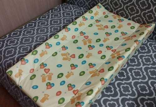 Пеленальная доска для новорожденного на кроватку