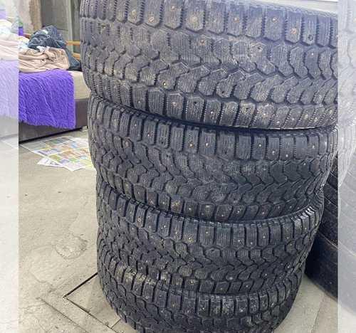 Yokohama Ice Guard Stud IG55 225/70 R16