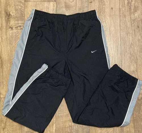 Спортивные штаны Nike