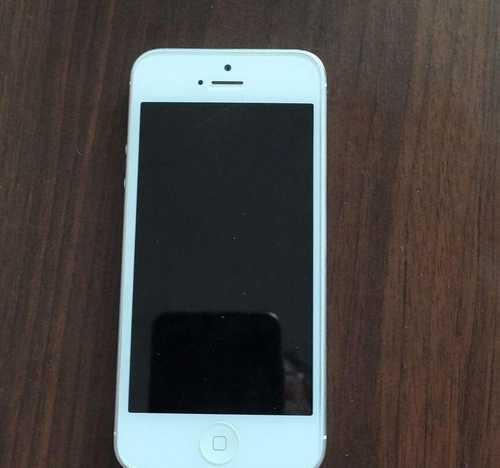 iPhone 5, 16 ГБ