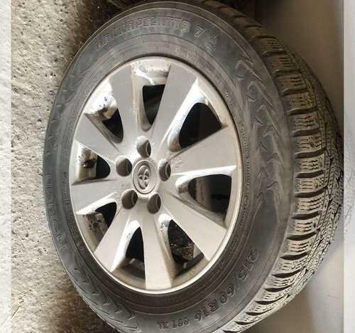 Nokian Tyres Hakkapeliitta 7 215/60 R16
