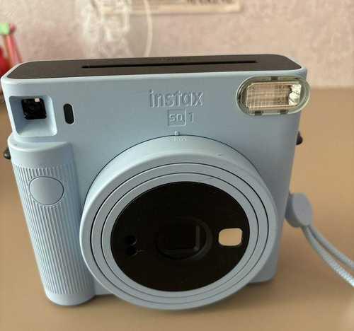 Фотоаппарат instax SQ 1