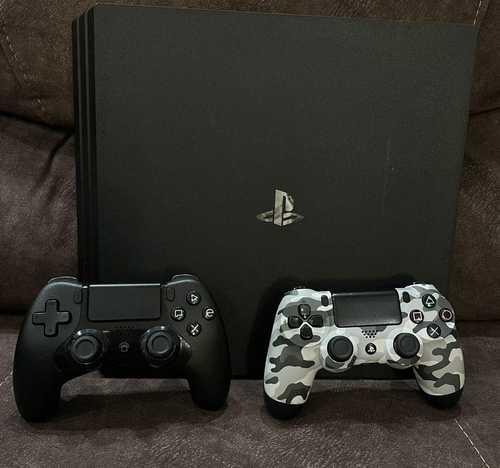 Sony playstation 4 pro 1tb 2 геймпада