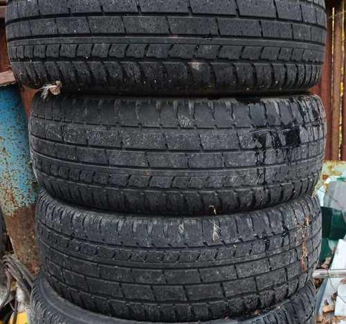 Amtel Cruise 4x4 215/65 R16 98D