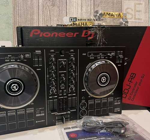 Pioneer ddj rb dj контроллер