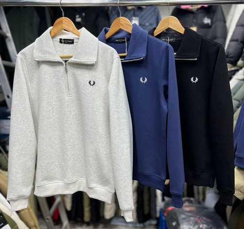 Кофта с воротником. Fred Perry