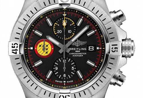 Часы Breitling Avenger A133171A1B1X1