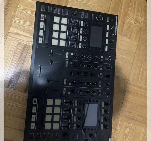 Dj контроллер traktor s8