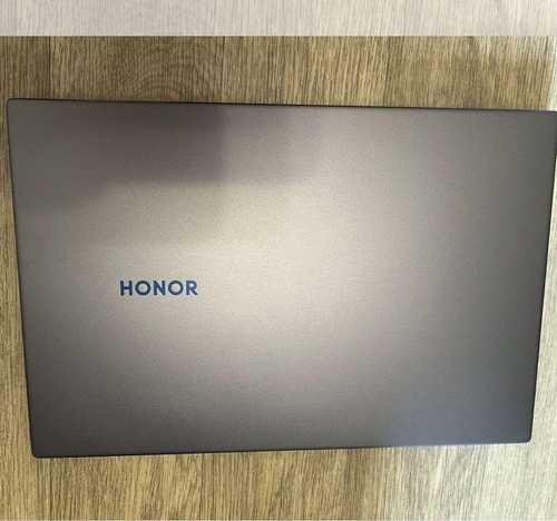 Ноутбук Honor MagicBook 14" 3500U 8 Gb / SSD 512 G