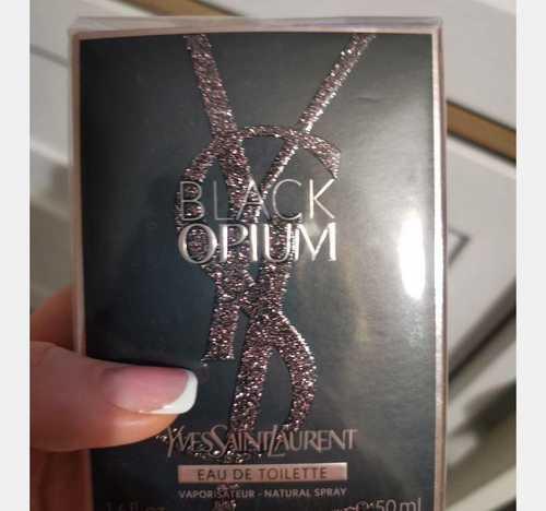 Туалетная вода black opium YSL