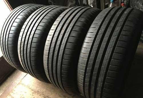 Goodyear EfficientGrip Performance 215/45 R17