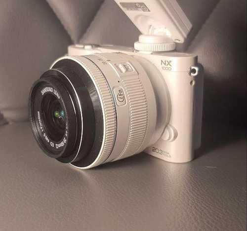 Фотоаппарат цифровой samsung NX 1000