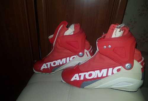 Лыжные ботинки Atomic