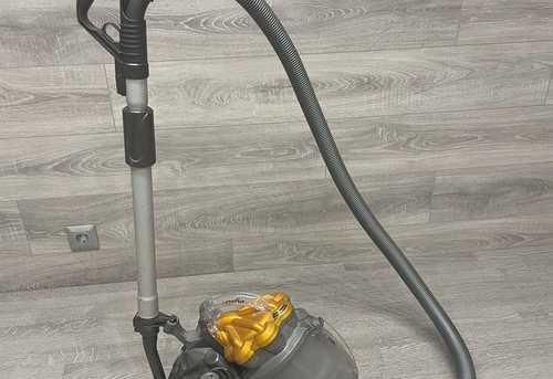 Пылесос Dyson DC19