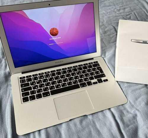 Macbook air 13.3 2017 год