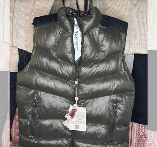 Жилетка утепленная moncler (Арт.99967)