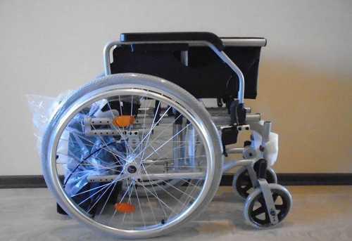 Кресло - коляска инвалидная "Omega luxe 200"