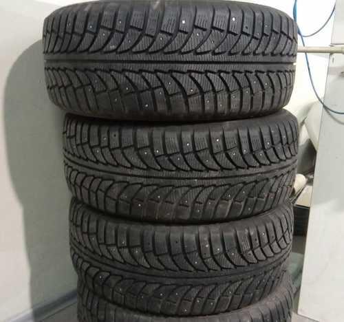 GT Radial Champiro IcePro 255/55 R18