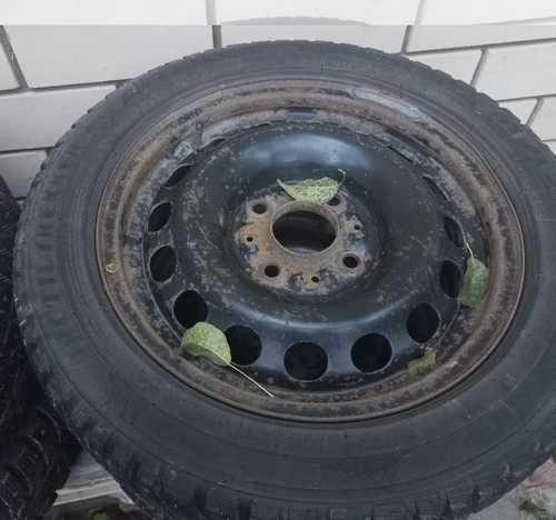 Maxxis ArcticTrekker NP3 195/55 R15