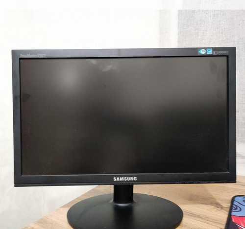 Монитор Samsung SyncMaster E1920N