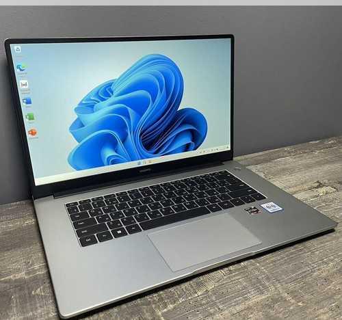 Ноутбук Huawei MateBook D15 Ryzen 7 5700U 16/512