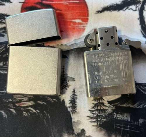 Зажигалка бензиновая zippo