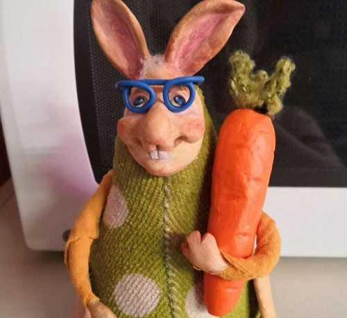Кролик (интерьерная кукла, ручной работы)
