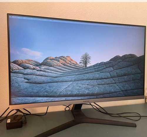 4K Монитор Samsung 28"