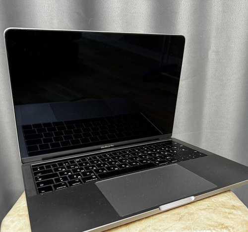 Apple macbook pro 13 2017