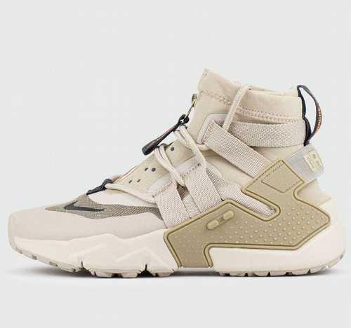 Nike Air Huarache Gripp Wmns Desert Ash