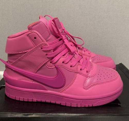 Кроссовки Nike Dunk Ambush Cosmic Fuchsia