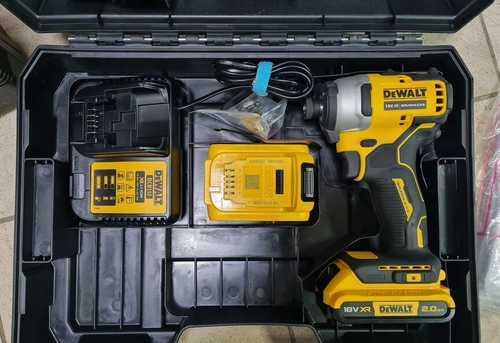 Шуруповерт аккумуляторный импульсный DeWalt DCF809