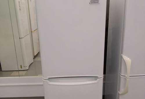 Холодильник бу Indesit 167см