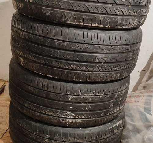 Nitto NT860 215/50 R17 95W