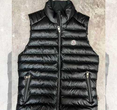 Жилетка Moncler