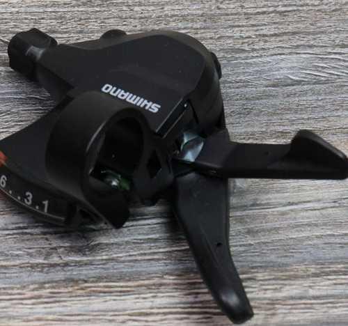 Манетка Shimano Altus SL-M315