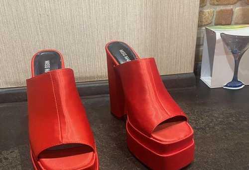 Потрясающие Итальянские красные туфли 40
