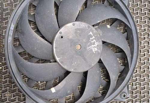 Вентилятор радиатора Citroen C5, 2002