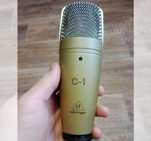 Студийный микрофон Behringer C1