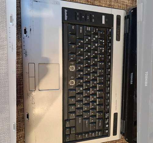 Ноутбук toshiba satellite