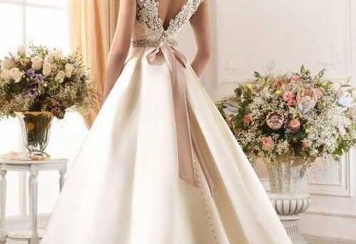 Платье свадебное 46