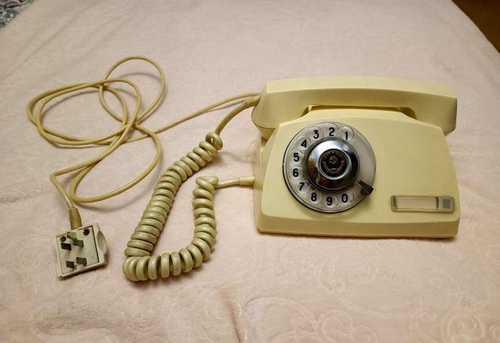 Телефон правительственной связи с гербом СССР