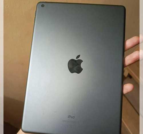 Планшет apple iPad 8 поколения