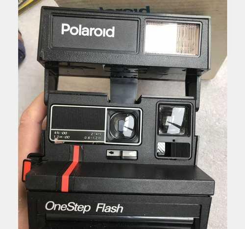 Polaroid OneStep Flash